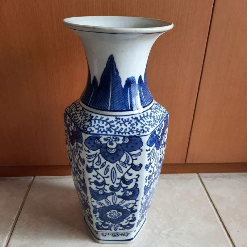 Promo New Vas Keramik Segi Enam Ukuran Tinggi 36Cm, Diameter 15Cm ...