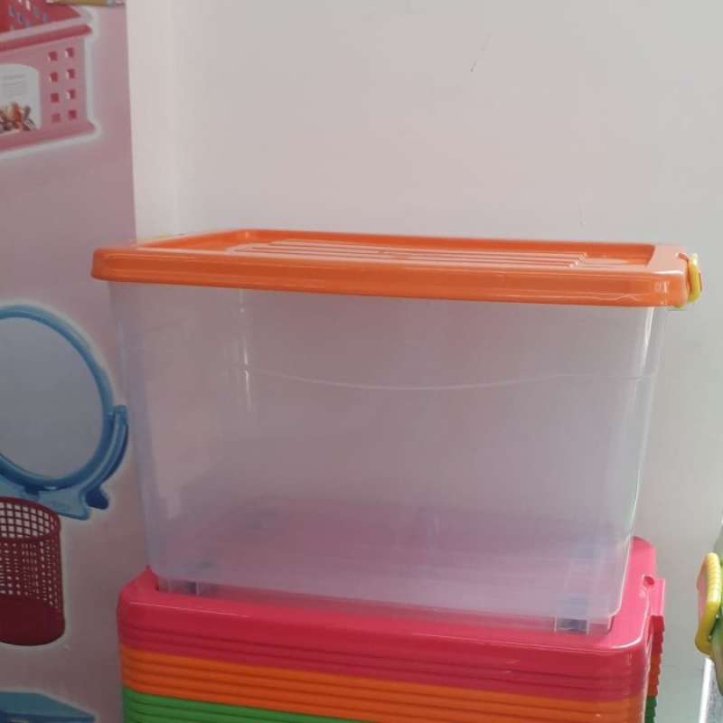 Promo BOX KONTAINER PLASTIK BENING WAGON LION STAR 50 LITER Diskon 33% ...