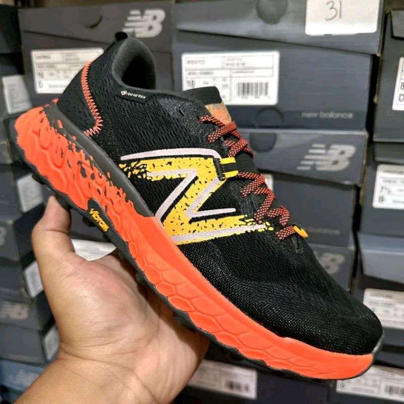 Jual New Balance Fresh Foam X Hierro V7 Trail Running For Womens ...