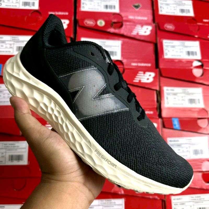 Jual New Balance Fresh Foam Arishi V4 Running For Mens Original Bnib ...