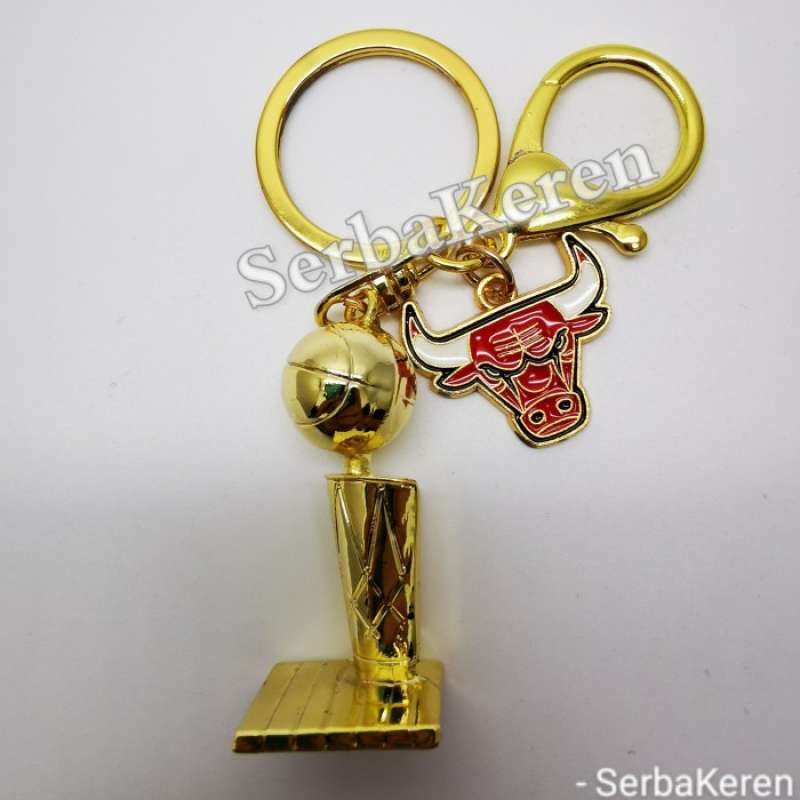 Promo Chicago Bulls Nba Trophy Piala Gantungan Kunci Gold ( Import ...