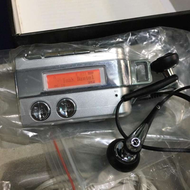 Jual Mp3 Player Jadul Vintage Nos Lengkap Dengan Headset Dan Usb Di ...