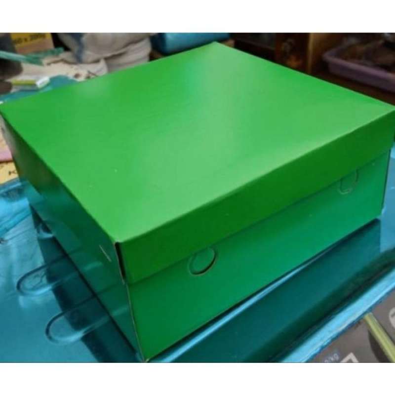 Jual Dus Nasi Uk.18x18 Dan 20x20 Warna Hijau Polos / Dus Nasi Warna ...