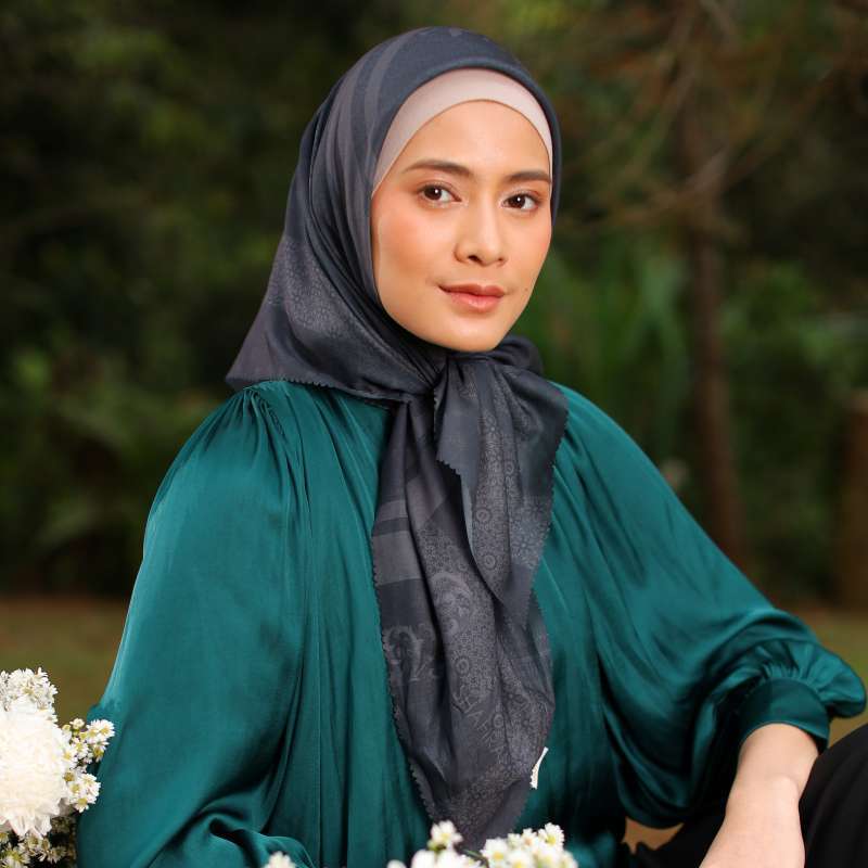 Promo Shafira Imperfect Everly Printed Scarf | Hijab | Kerudung Segi ...