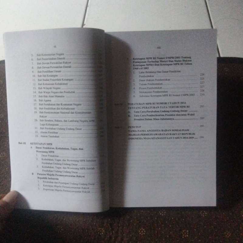 Jual Buku Panduan Pemasyarakatan. Undang - Undang Dasar Tahun 1945. Di Seller Sweet Shop ...