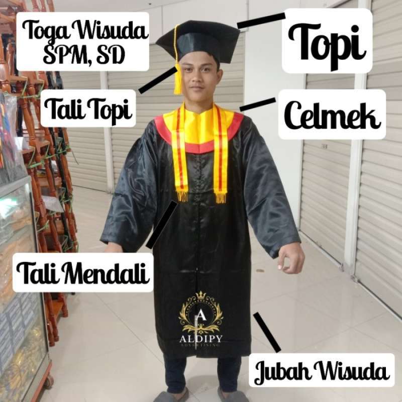 Jual Toga Wisuda Anak Sd,mtq,sd It Paket Lengkap Toga Wisuda Terbaru ...