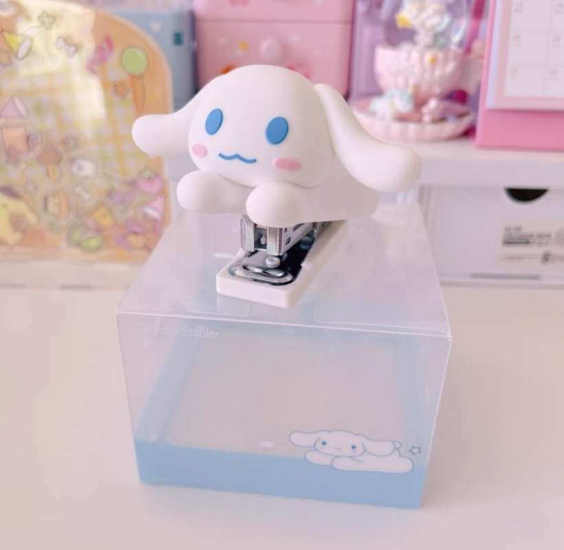 Jual Steples Motif Sanrio / Staples Premium Cinnamoroll, Kuromi, Melody ...