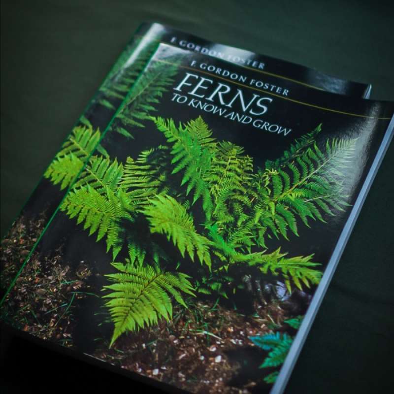 Promo Buku Import : Ferns To Know And Grow Diskon 23% Di Seller Zawaru ...
