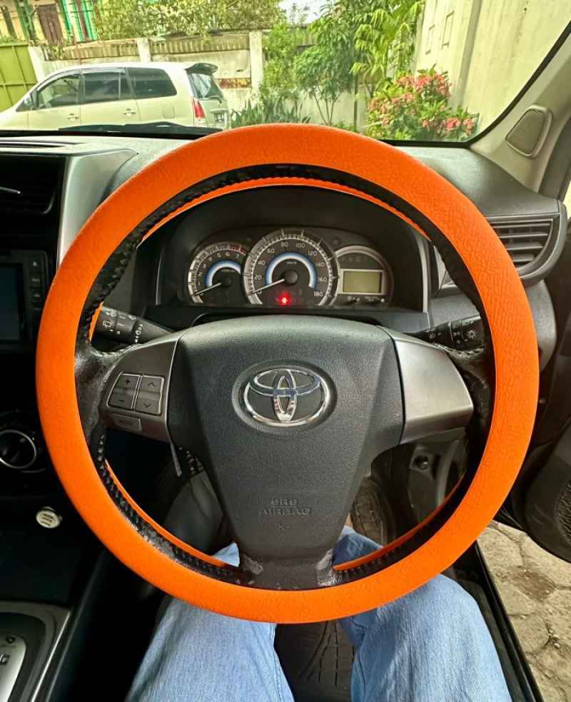 Promo Penutup Roda Kemudi Silikon Mobil [ Model Mobil Apa Pun Tersedia ...