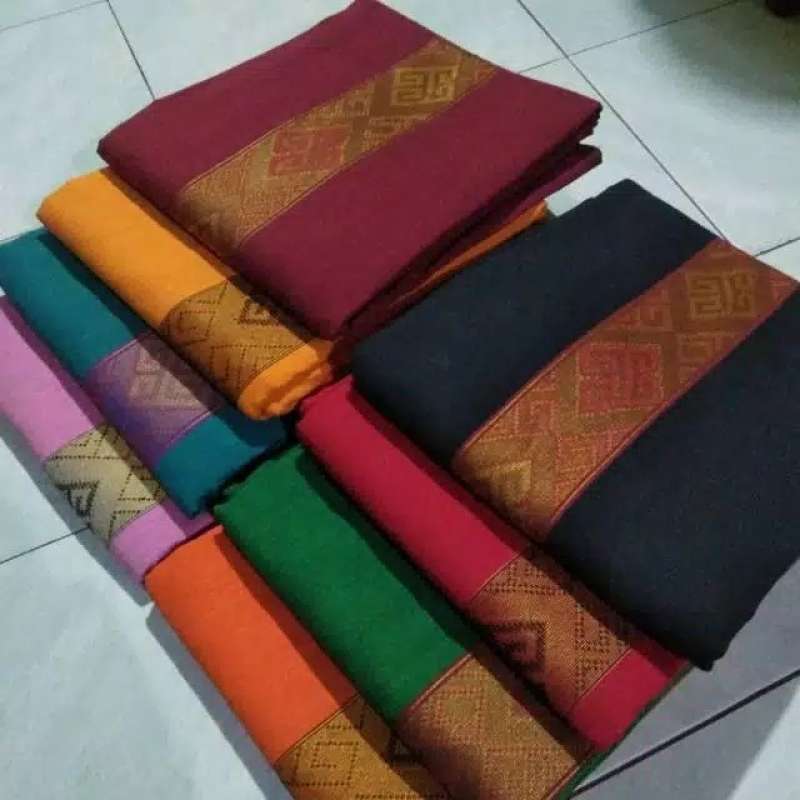 Jual Kain Tenun Paruki Toraja Pabintik Pamiring Tenun Sulawesi - Hijau ...