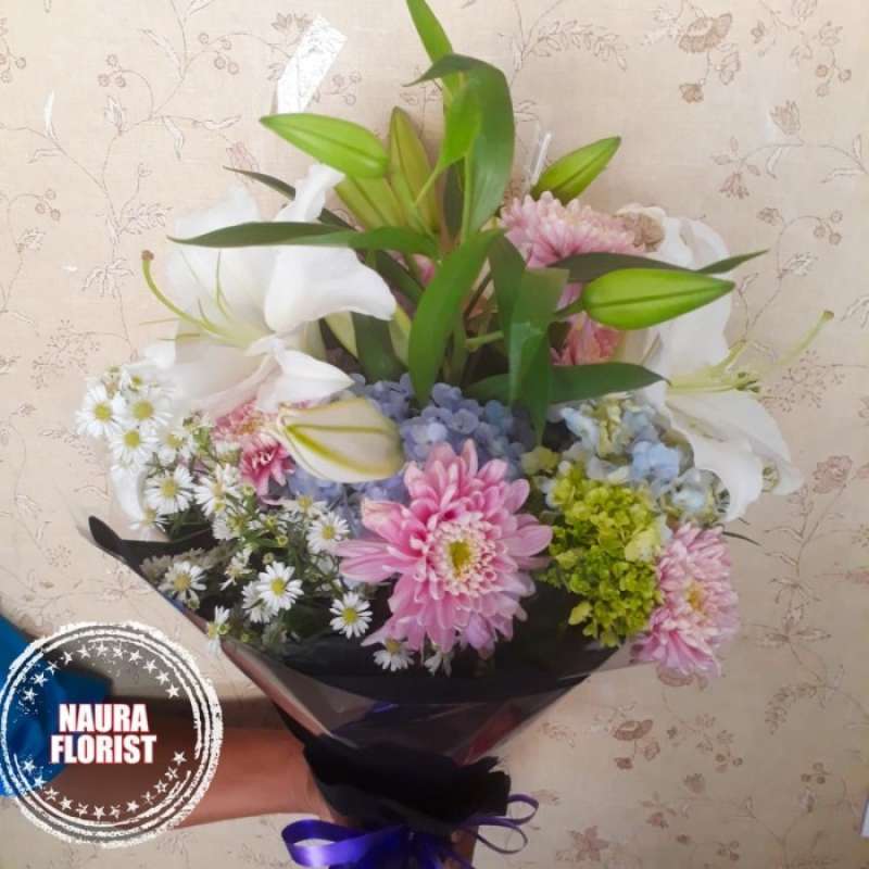Promo Hand Bouquet Lili Mix/buket Bunga/buket Wisuda /kado Bunga Diskon ...