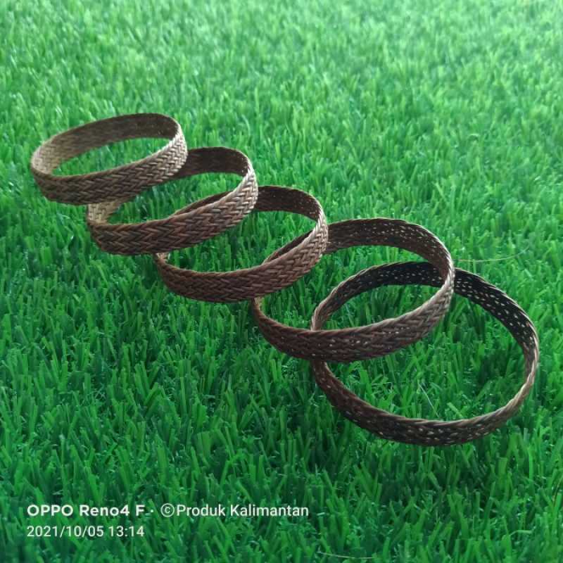 Jual Gelang Simpai Khas Suku Dayak Souvenir Kalimantan Di Seller Winter ...