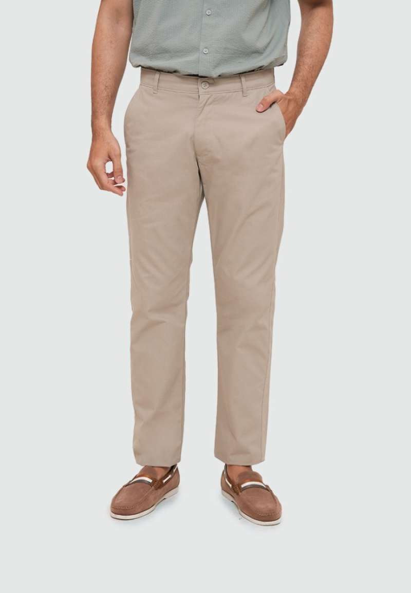 Jual Moc Celana Panjang Chinos Pria Reguler Fit Harrington - Khaki Di ...
