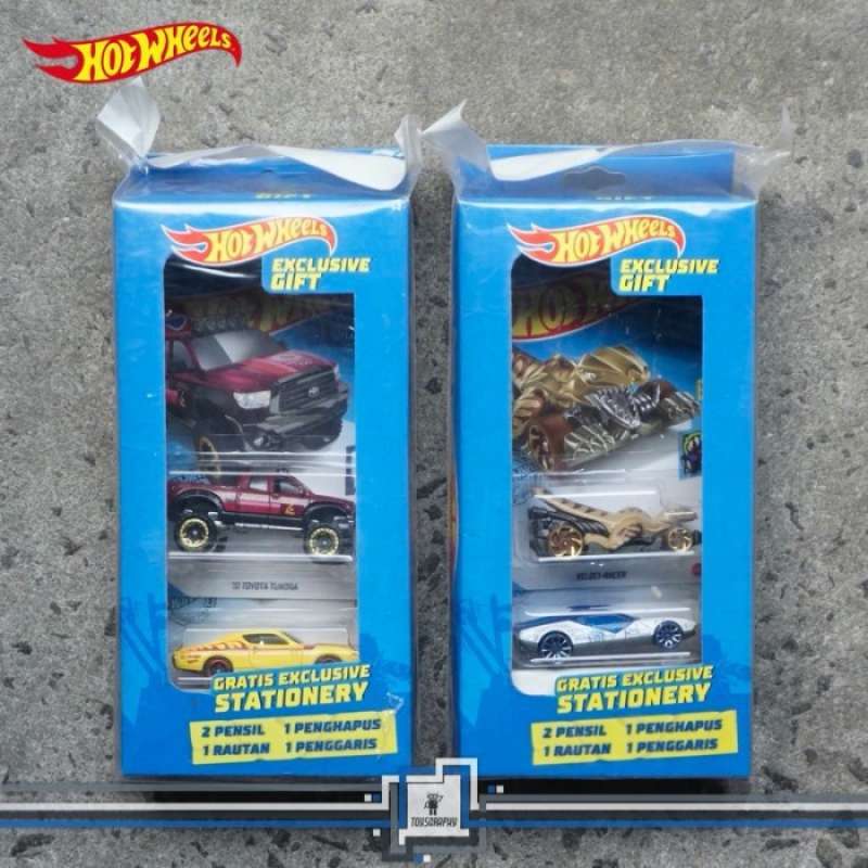 Jual Hot Wheels Exclusive Gift Pack 2 Car Gratis Exclusive Stationary ...