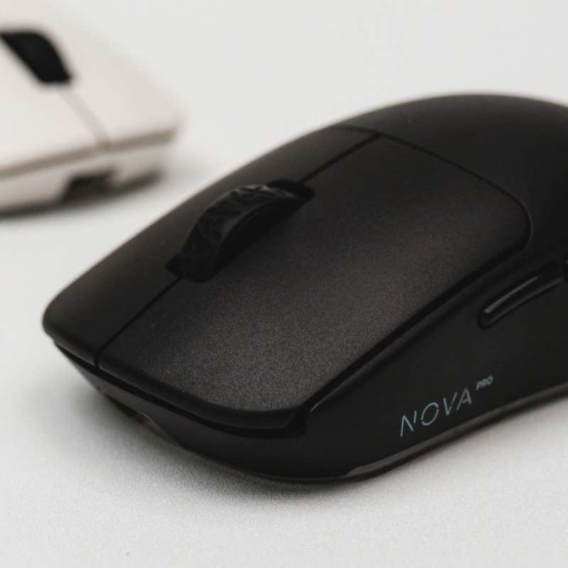 Promo Press Play Nova Pro Lightweight Wireless Gaming Mouse - Putih ...