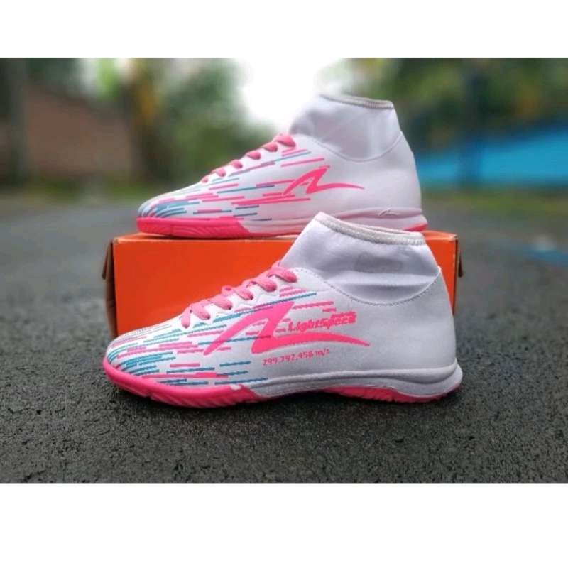 Jual Sepatu Futsal Bot Ortus Legion - 41 Ls Putih Di Seller Yitashop ...