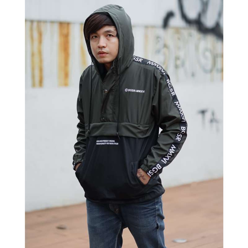 Promo Jaket Pria Cagoule List Parasut 3d Jaket Parasut Waterproof Bgsr ...