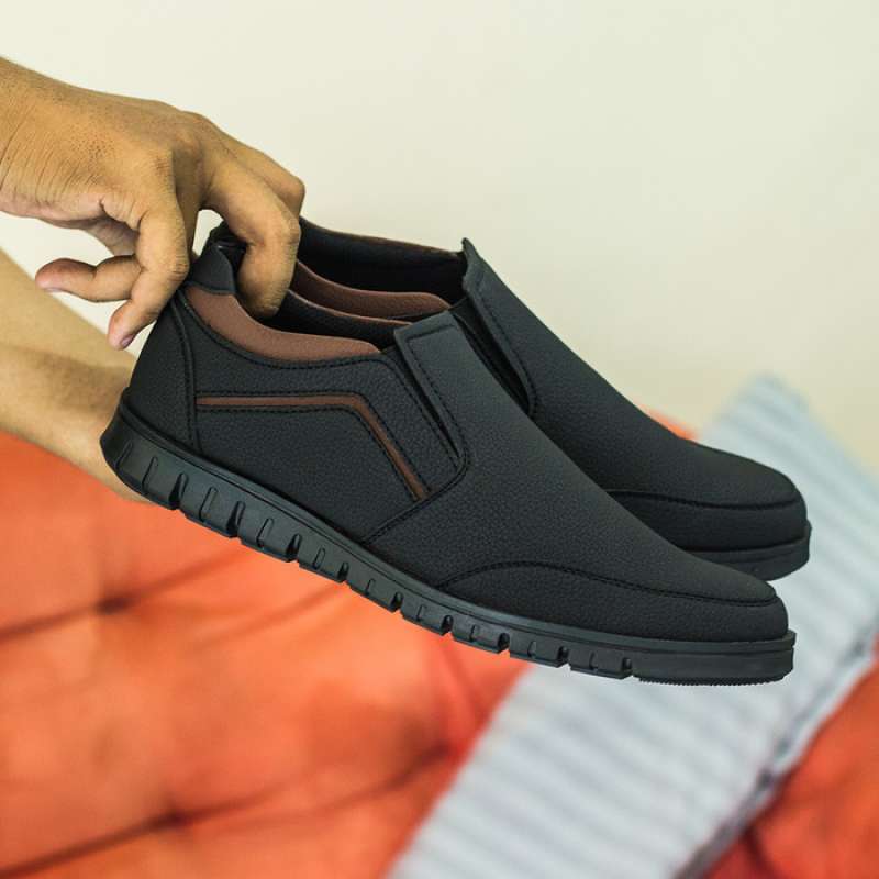 Jual Paulmay Sepatu Formal Pria Modena 01 - 40 Hitam Di Seller Wd_store ...