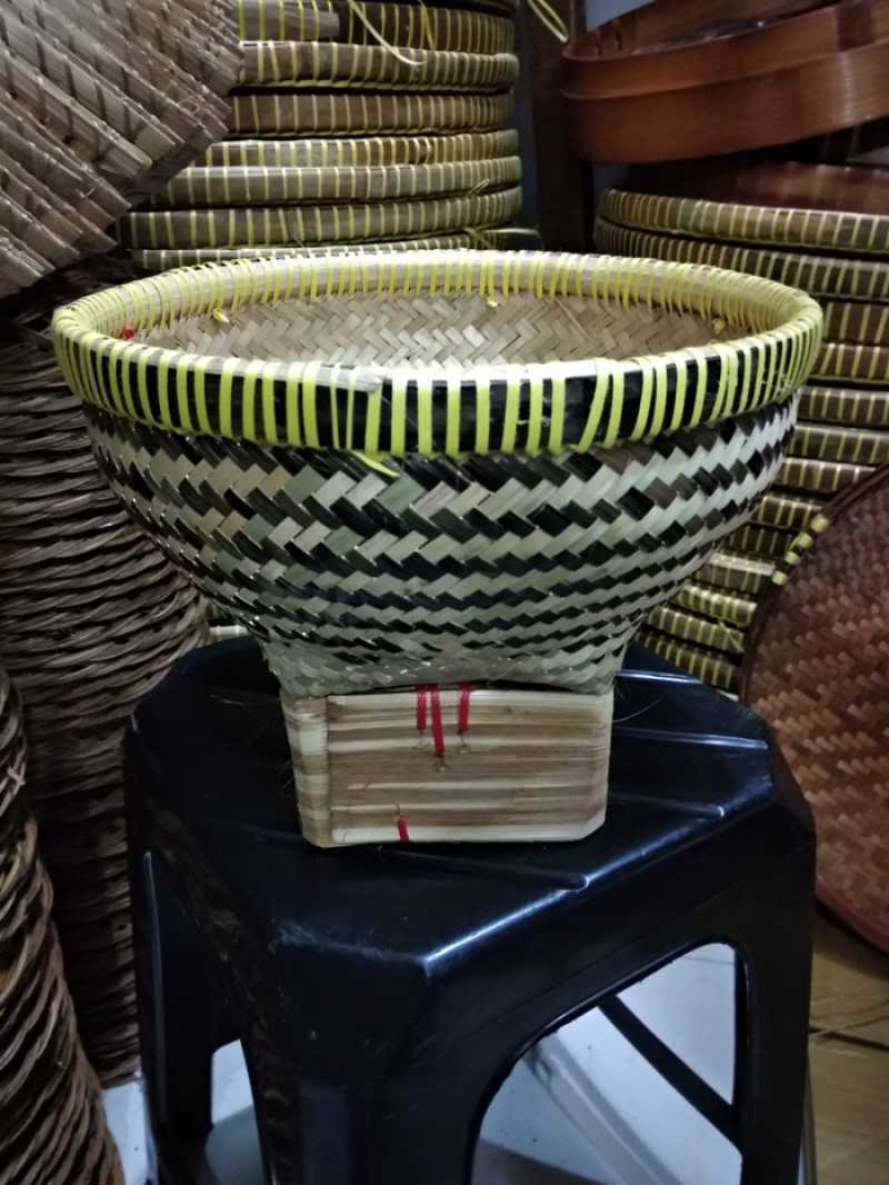 Jual Bakul Nasi (lurik /belang) Diameter 25 Cm Tinggi 20 Cm Di Seller ...