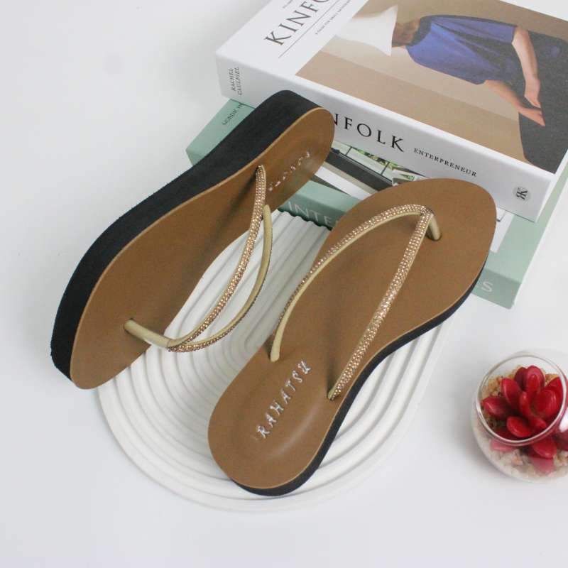 sandal jepit wedges kekinian