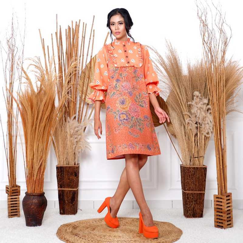Jual Chaesa Orange Mini Dress By Dewi Sambi | Baju Batik Wanita Kantor Di Seller Dewi Sambi ...