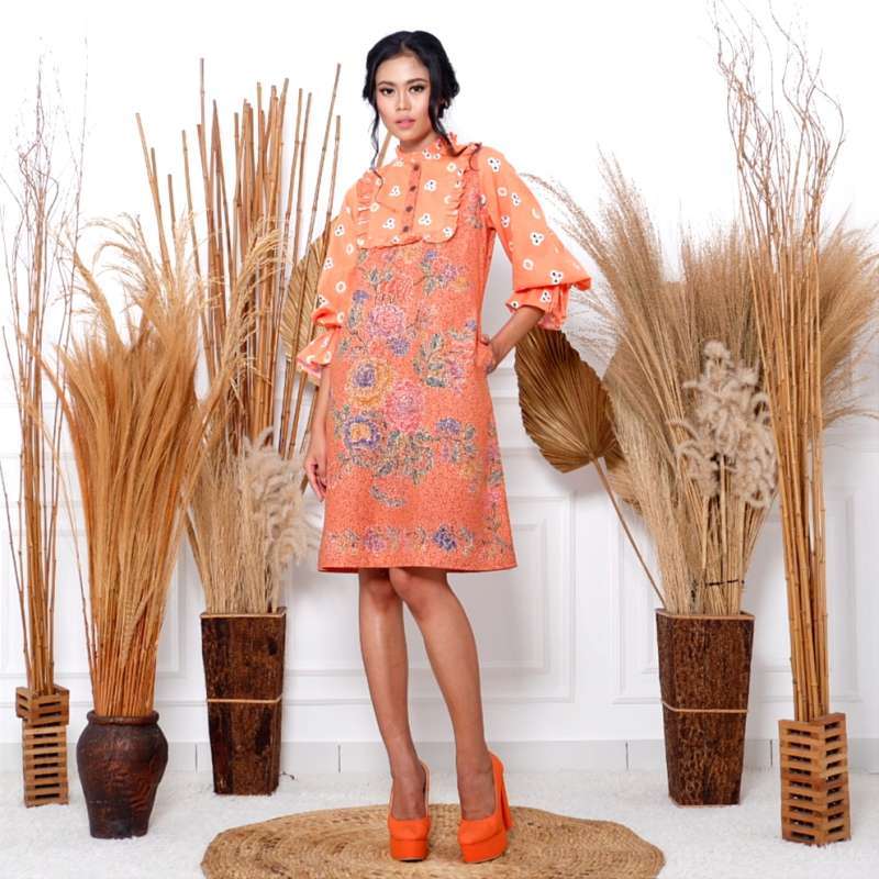 Jual Chaesa Orange Mini Dress By Dewi Sambi | Baju Batik Wanita Kantor ...