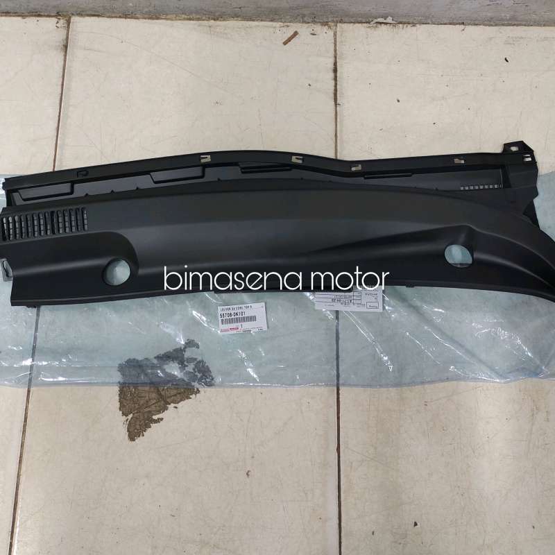 Jual Louver Cowl Panel Panggangan Sate Kanan Innova 55708-0k101 Di ...