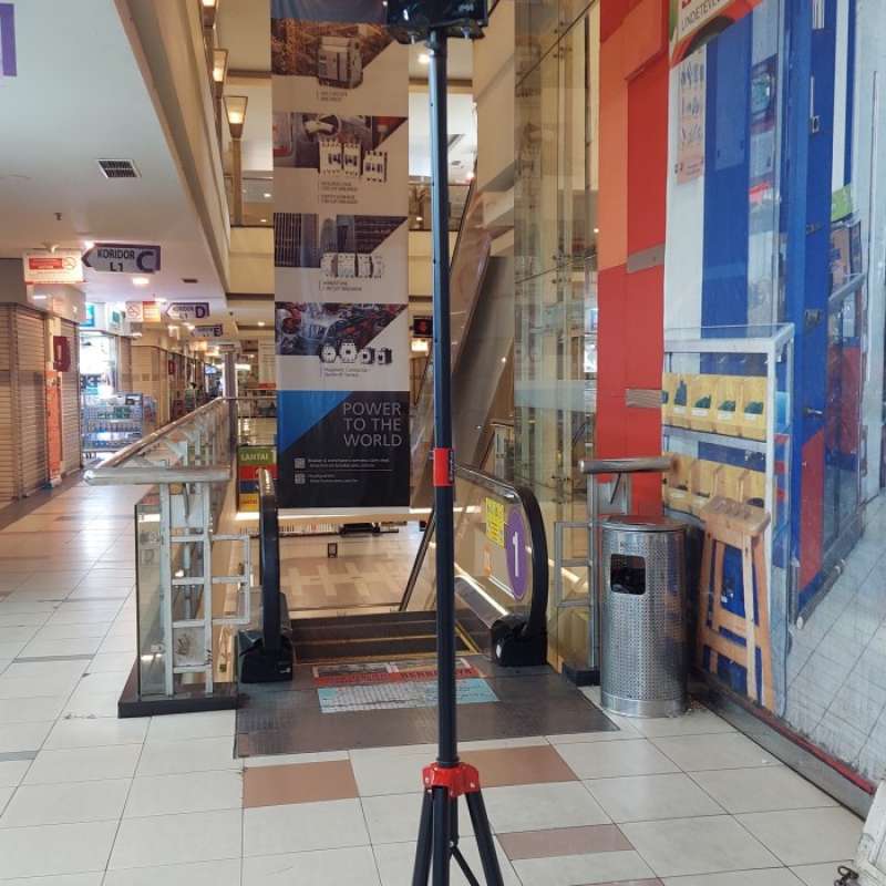 Promo Paket Lampu Sorot Led 50Watt + Tiang Lampu Sorot Portable Diskon ... Promo Paket Lampu Sorot Led 50Watt + Tiang Lampu Sorot Portable Diskon ...