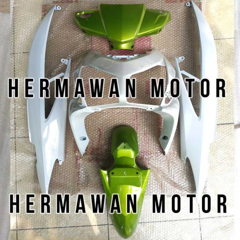 Promo Full Body Honda Vario 110 Karbu Warna Hijau Putih Diskon 23% di ...