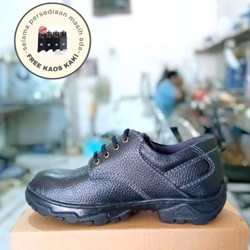 Promo Sepatu Safety / Sepatu Proyek Kulit tipe tali Diskon 23% di ...