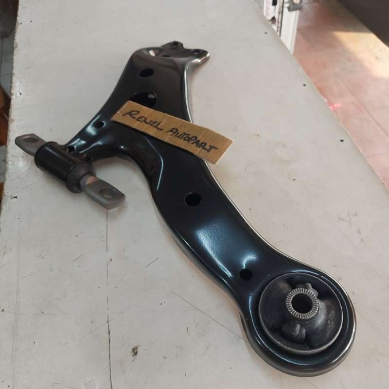 Jual Lower Arm Toyota Alphard Camry Harrier Terbaru Dengan Harga ...