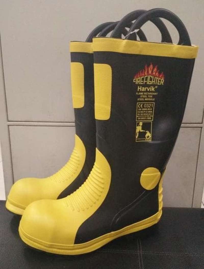 Promo Sepatu boot pemadam kebakaran fire boot harvik Diskon 23% di ...
