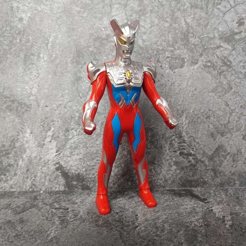 Jual Ultraman Taiga Titas Fuma Geed Zero Taro Action Figure 24CM High ...