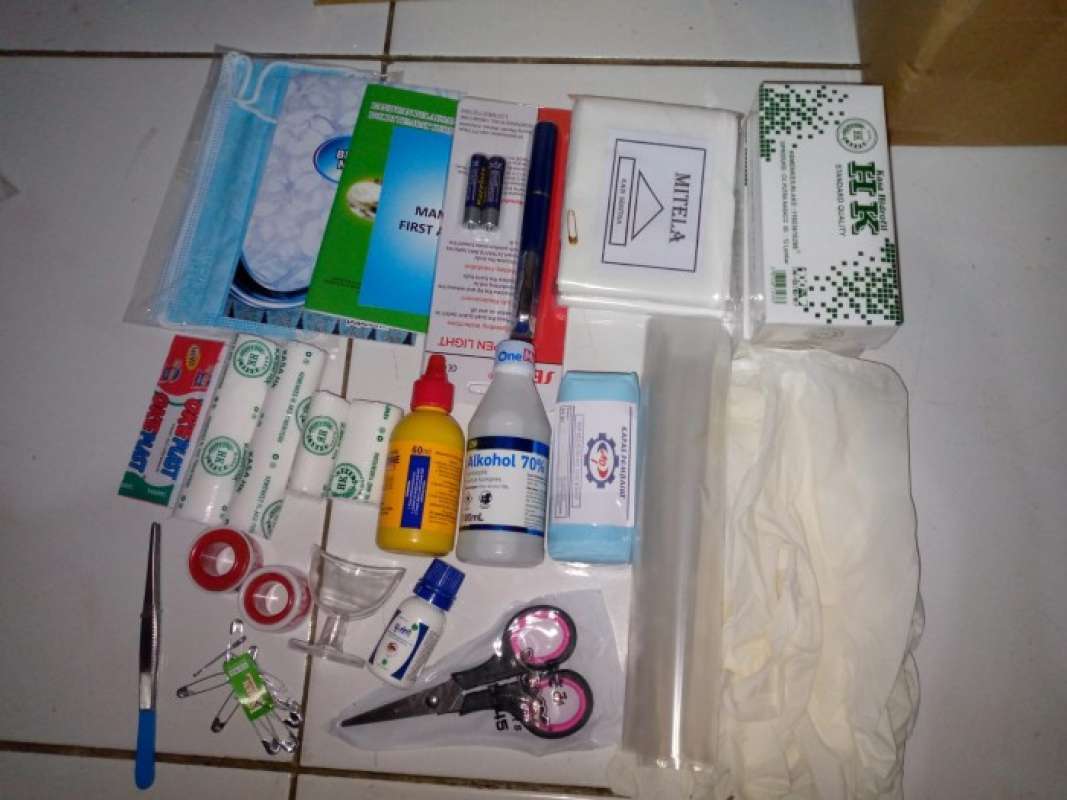 Promo Isi Kotak Obat P3k Type A , Isi Kotak Obat Tipe A Diskon 27% Di ...