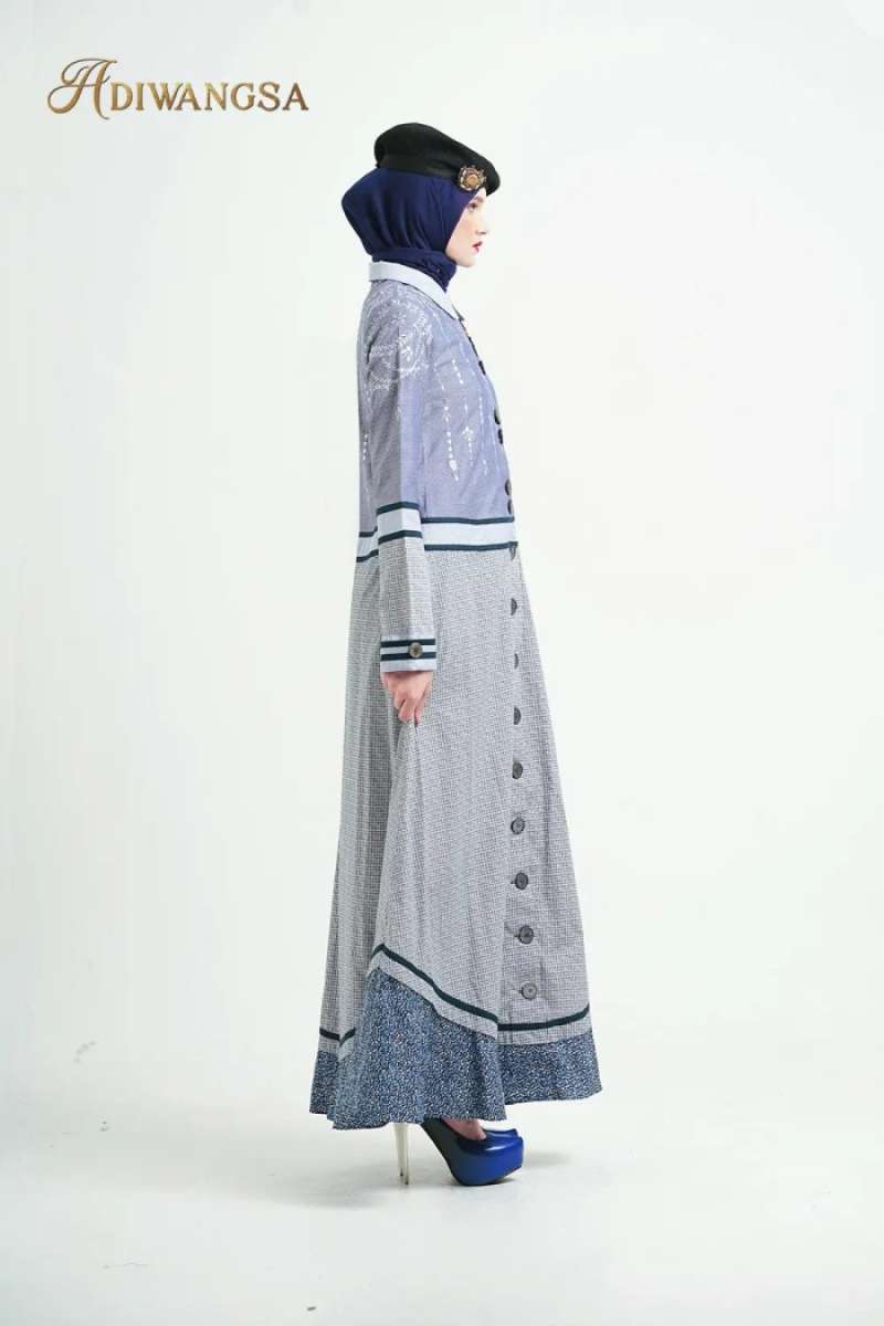 Jual Tuneeca Abaya Fiona - T-0324005, Ukuran Pakaian M Di Seller ...