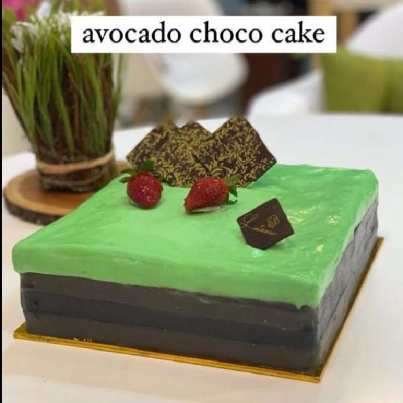 Jual Avocado Choco Cake /cake Alpukat / Birthday Cake / Cakeulangtahun ...