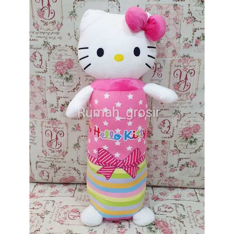 boneka doraemon guling