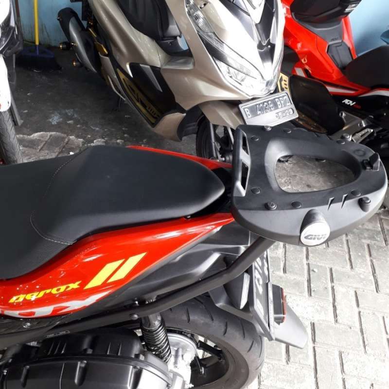 Promo Brecket/breket Box Motor Yamaha Aerox 155 Svr Original Givi ...