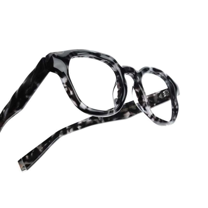 Jual Mollucas - The Designer - Raja Ampat Turtle Gray - Gratis Lensa ...