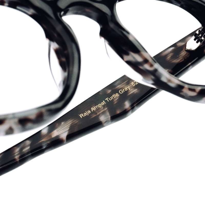 Jual Mollucas - The Designer - Raja Ampat Turtle Gray - Gratis Lensa ...