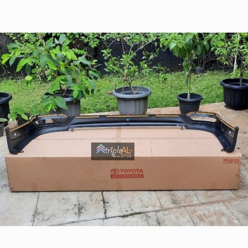 Promo Spoiler Bodykit Belakang Rear Innova Venturer Facelift 2021 ...