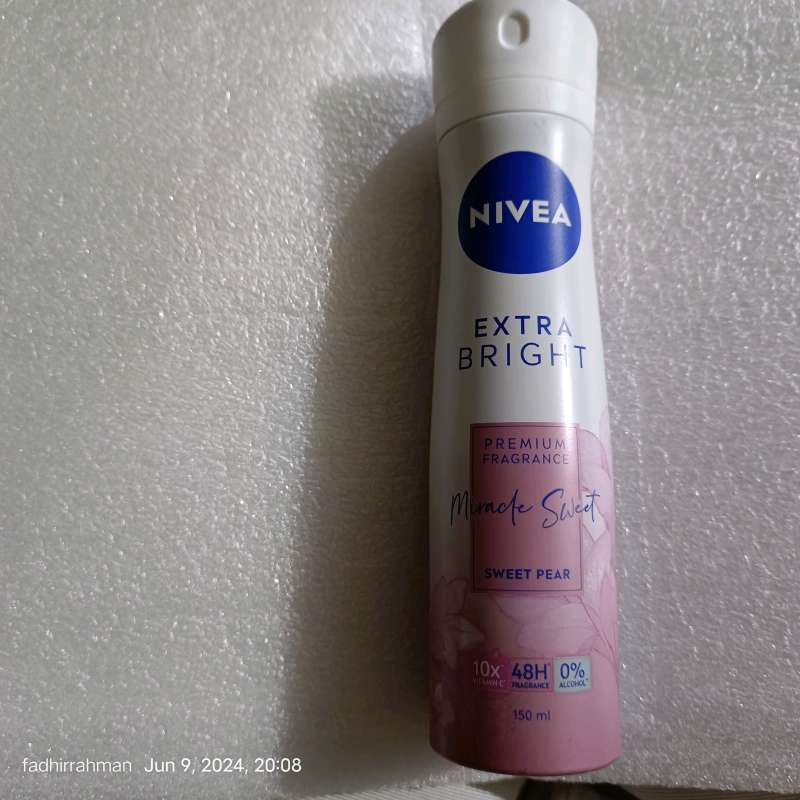 Promo Nivea Deodorant Spray Extra Bright Premium Fragrance Miracle ...