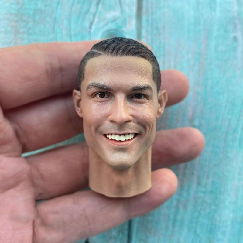 Jual Promo 16 Scale Cristiano Ronaldo Cr7 Smile Face Head Sculpt Model ...