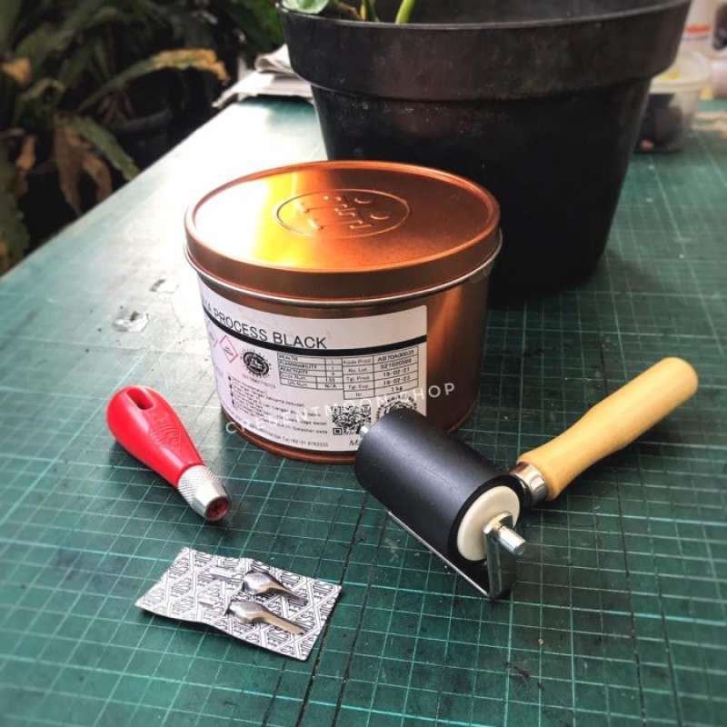 Jual Paket Alat Seni Grafis,linocut,karet Lino, Roll Karet,cat Tinta ...