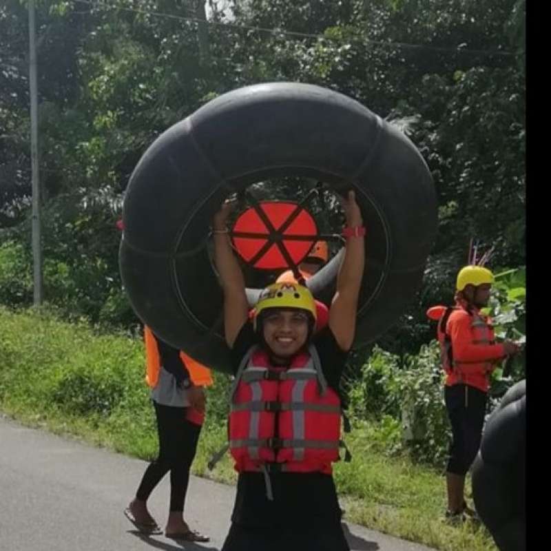 Jual Ban Dalam Tubing Truk Bus Tronton Engkle Untuk River Tubing Uk ...