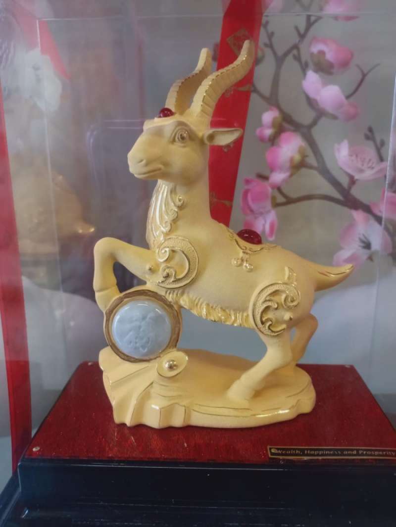 Promo Pajangan Patung Shio Kambing/domba Lapis Emas 24k Patung Kambing ...