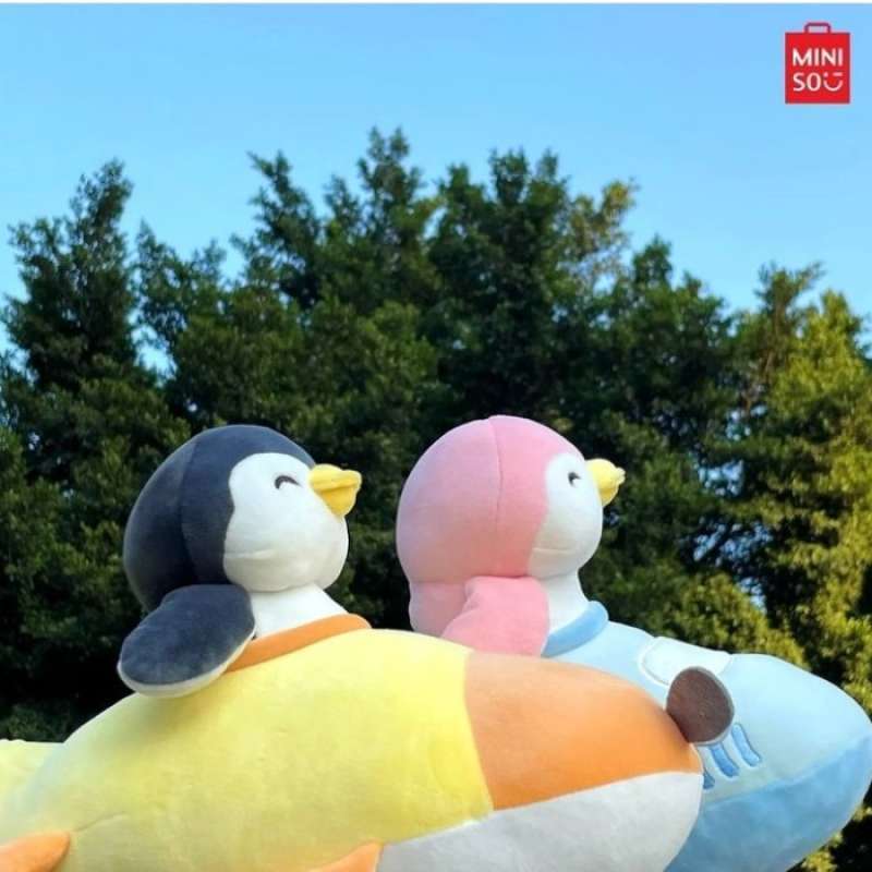 Promo Miniso Boneka Pinguin Pesawat Terbang Lucu - Penguin Airplane ...