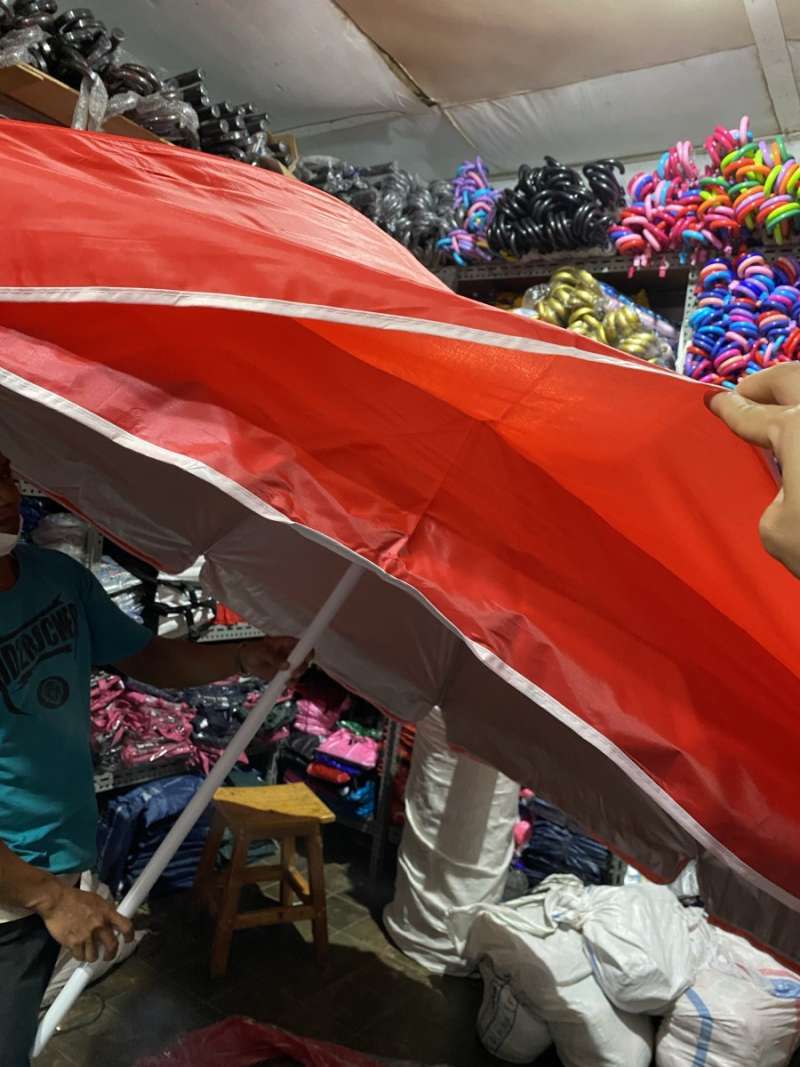 Jual Payung Pantai /dagang Parasol Polos Kain Susun Double Diamater 230 ...