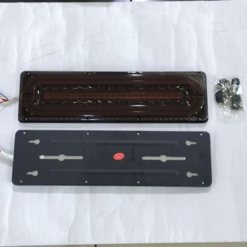 Promo Lampu Rem Stop Lamp Truk Universal 24v Led 46cm Diskon 24% Di ...