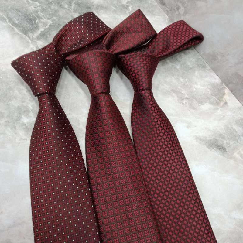 Jual Dasi Maroon Gelap Dasi Merah Lebar 3 Inchi Dasi Pria Motif Import ...